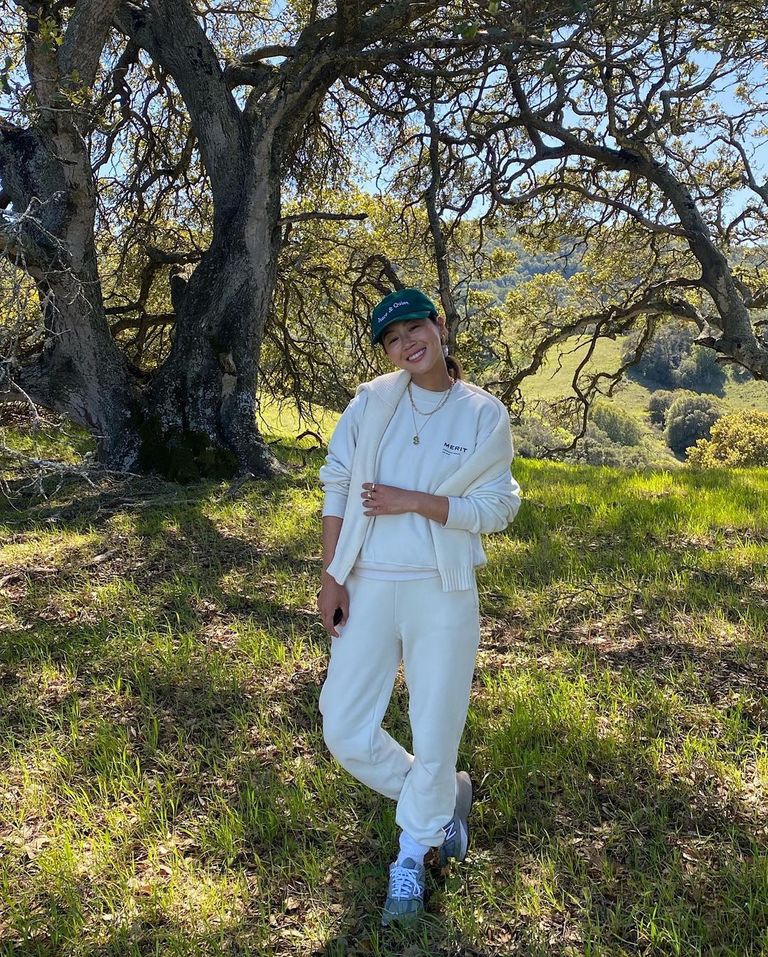 The 9 Best Hiking Outfits for Women You'll Want to Wear | Who What Wear