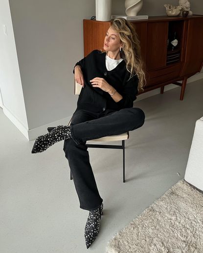 7 Jeans Outfits That Will Make Your Denim Look Peak 2024 | Who What Wear