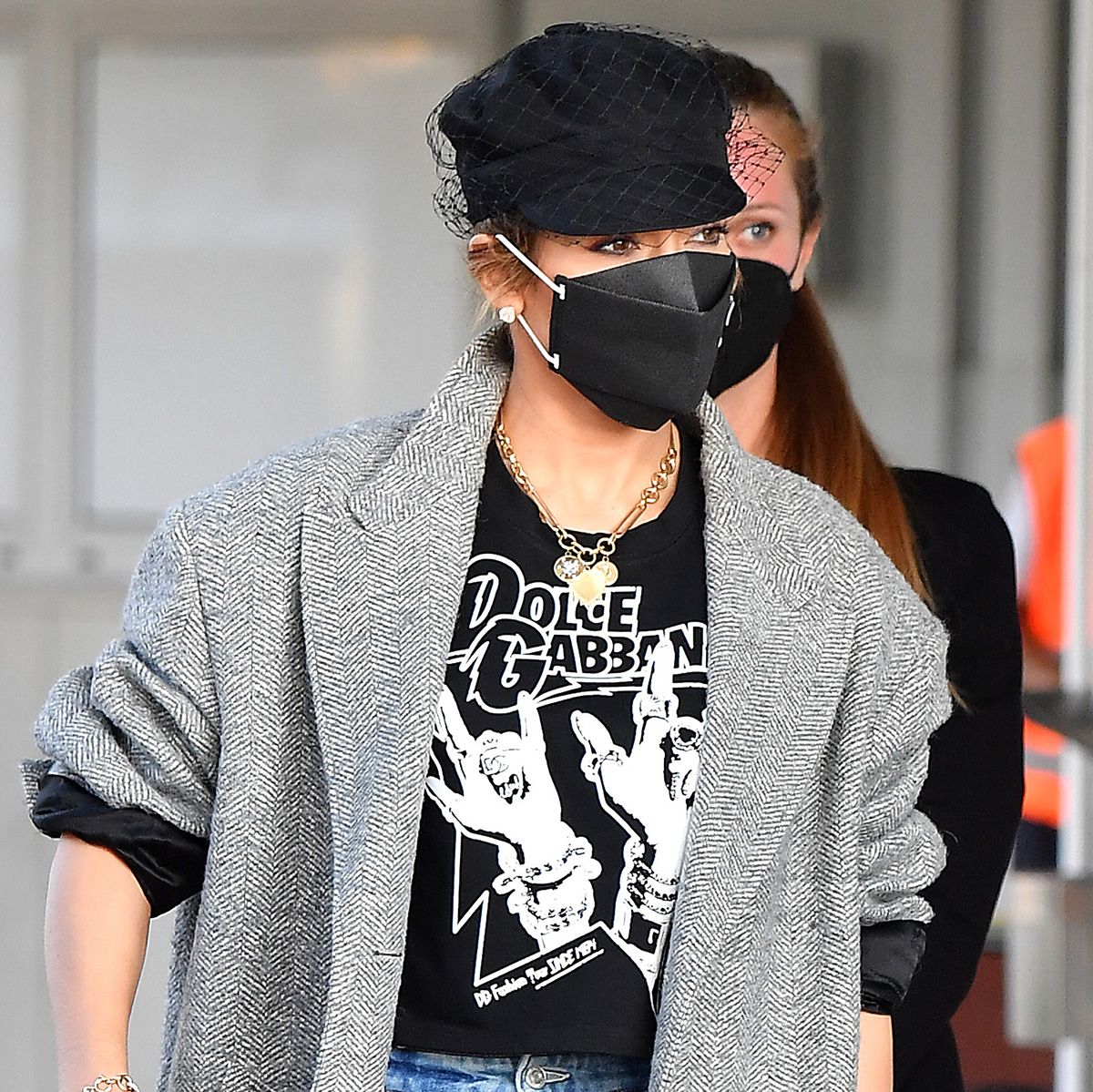 Jennifer Lopez Wore a Fall Skinny-Jean Outfit Trend | Who What Wear