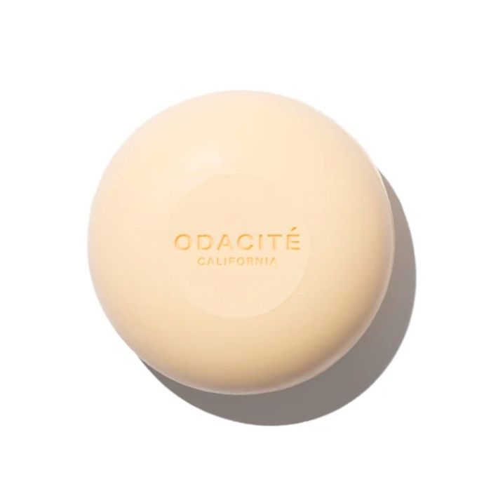 The 15 Best Shampoo Bars for Every Hair Type and Texture | Who What Wear