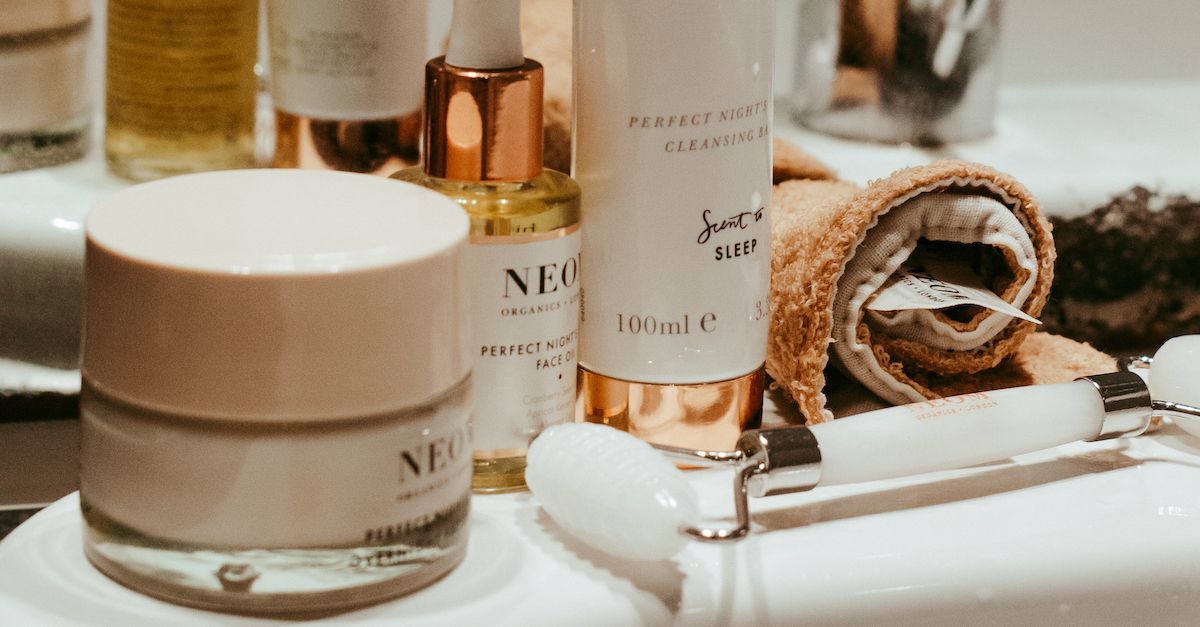 We Just Put the New Neom Overnight Facial Cream to the Test | Who What Wear