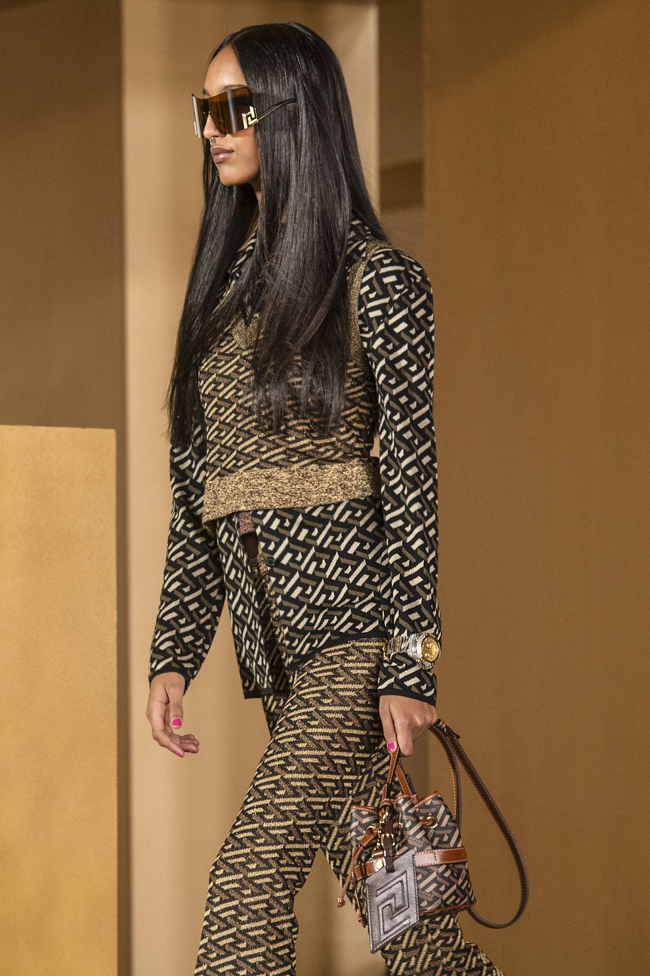 13 Stylish Ways to Wear the Knitted-Vest Trend | Who What Wear UK