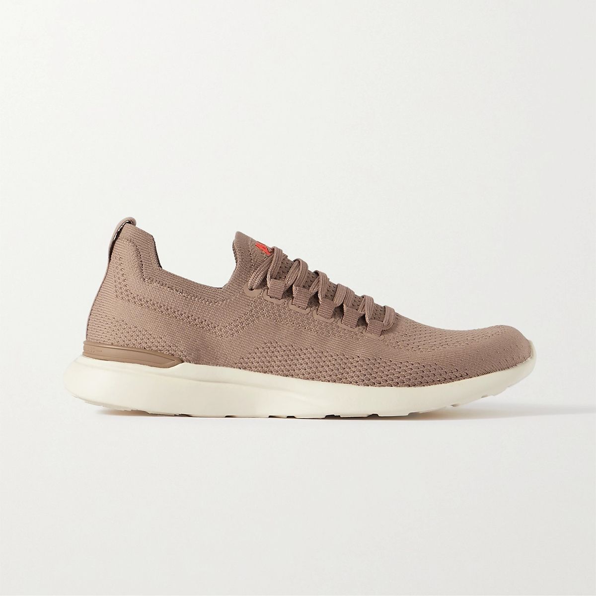 23 Cool Fall Sneakers That'll Make Jaws Drop | Who What Wear