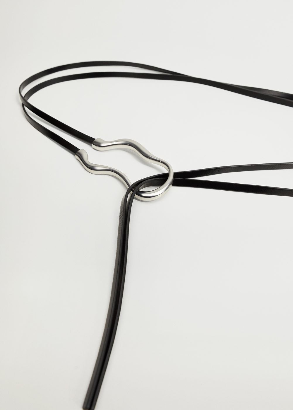 The 8 Biggest Fall Accessory Trends of 2021 | Who What Wear