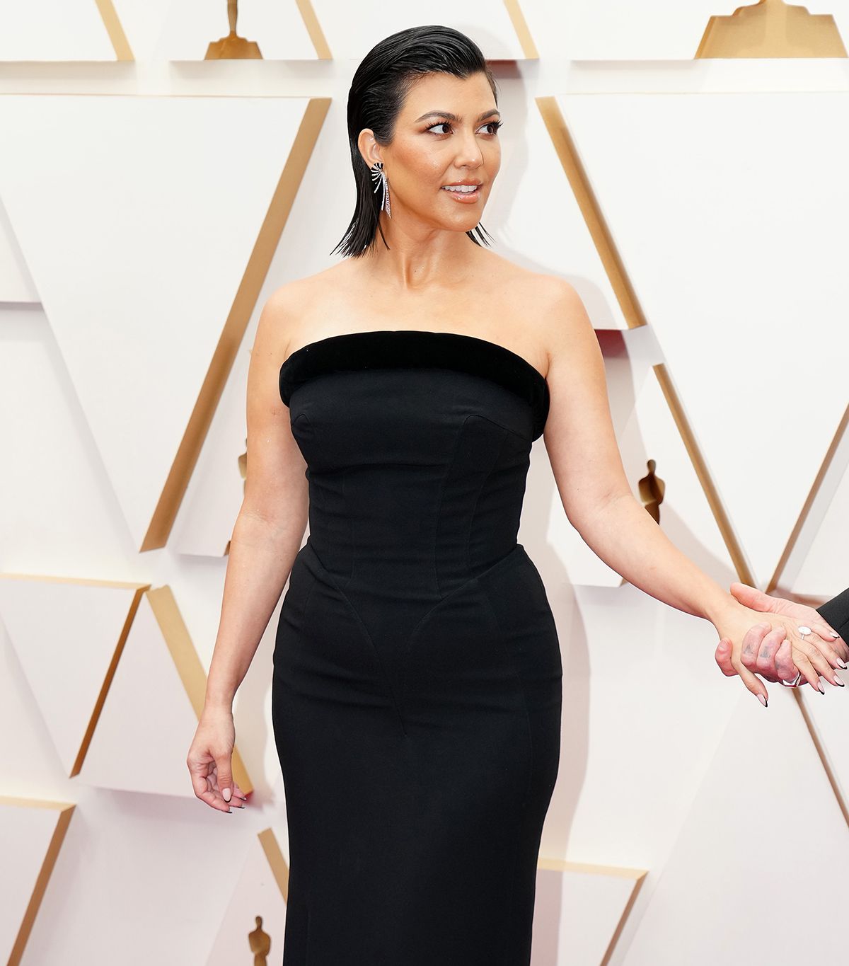 The 20 Best Medium-Length Hairstyles for Women In 2025 | Who What Wear