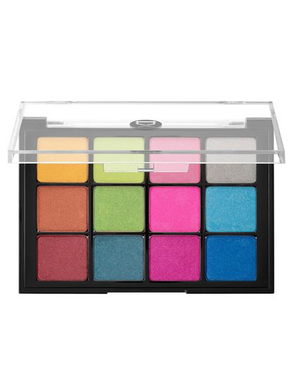 6 Easy Eye Shadow Trends That Are Everywhere in 2021 | Who What Wear