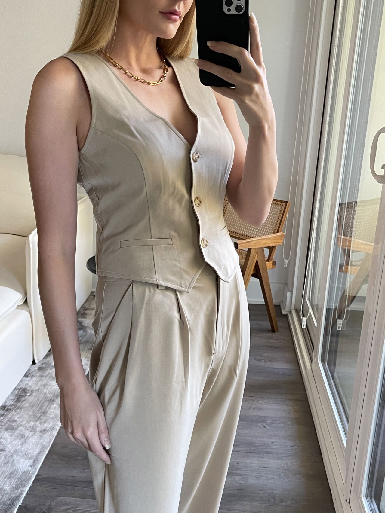The Chic Way to Style a Vest-and-Pants Set | Who What Wear