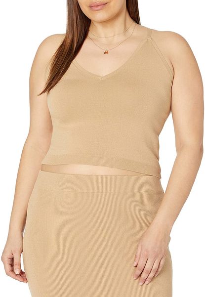 5 Outfits Fashion Editors Wear That Are Made Up of Basics | Who What Wear