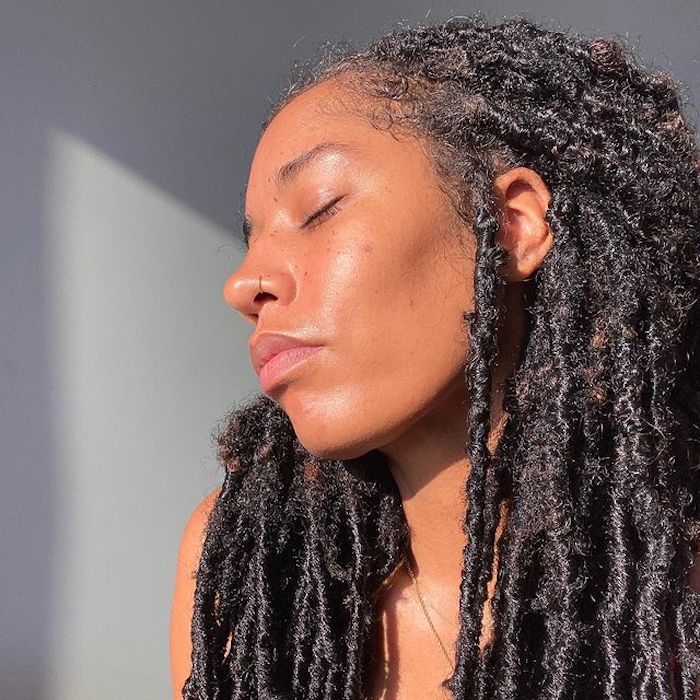 The 12 Best Rose-Hip Oils to Use for Petal-Soft Skin | Who What Wear