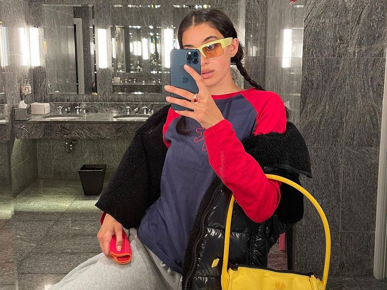 The 12 Best Airplane Outfits for Long Flights | Who What Wear