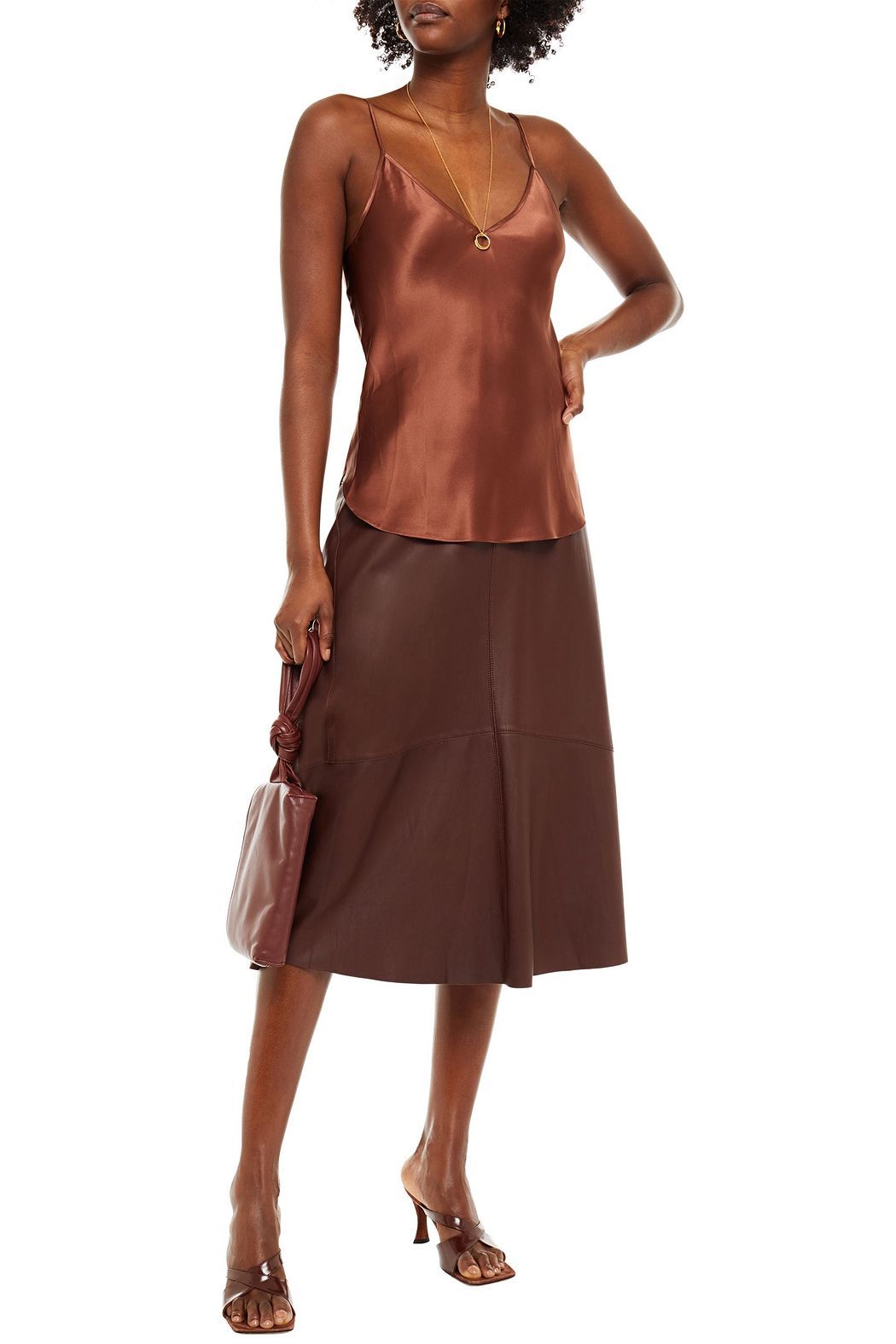 28 Amazing Sale Finds From The Outnet's Annual Clearance | Who What Wear