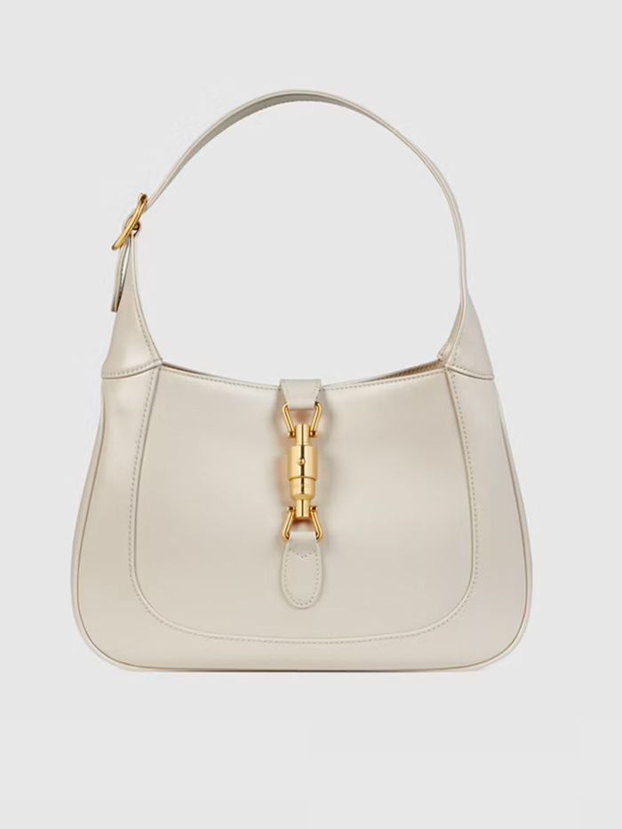 7 Fall and Winter Accessory Trends That Are Outfit Makers | Who What Wear