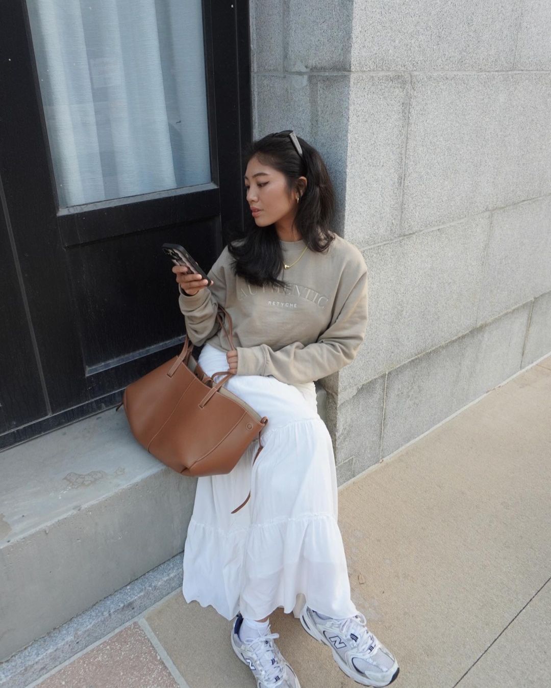 8 Editor-Approved Chic Travel Outfits for Long Flight | Who What Wear UK