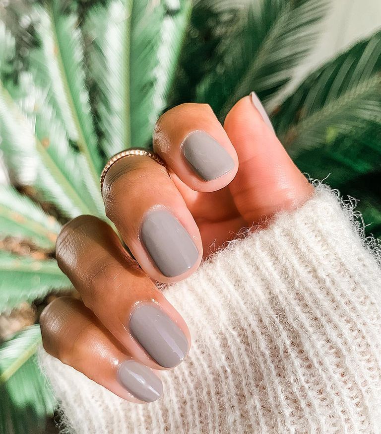 The 6 Best Dark Winter Nail Colors We're Wearing This Season | Who What ...