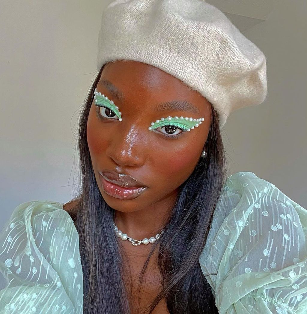 The 12 Best Gen Z Makeup Trends | Who What Wear