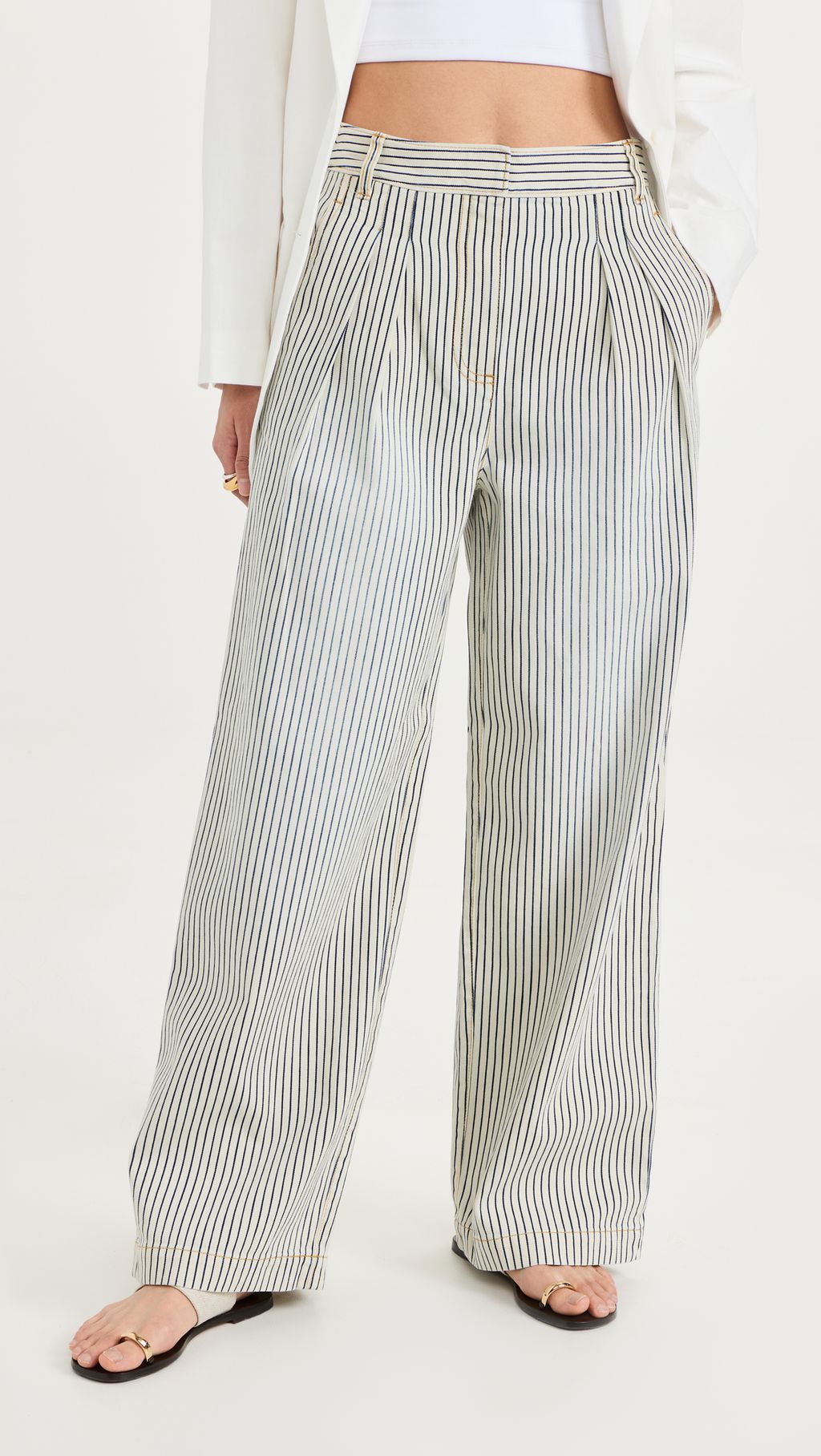 5 Popular Pant Trends We're Seeing Everywhere | Who What Wear