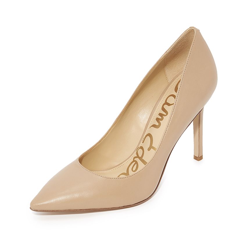 8 Celebrity Outfit Ideas That Are Simple Yet Trendy | Who What Wear