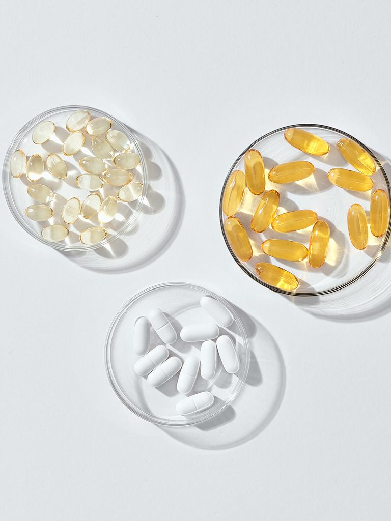 The 11 Best Antioxidant Supplements to Add to Your Routine | Who What Wear