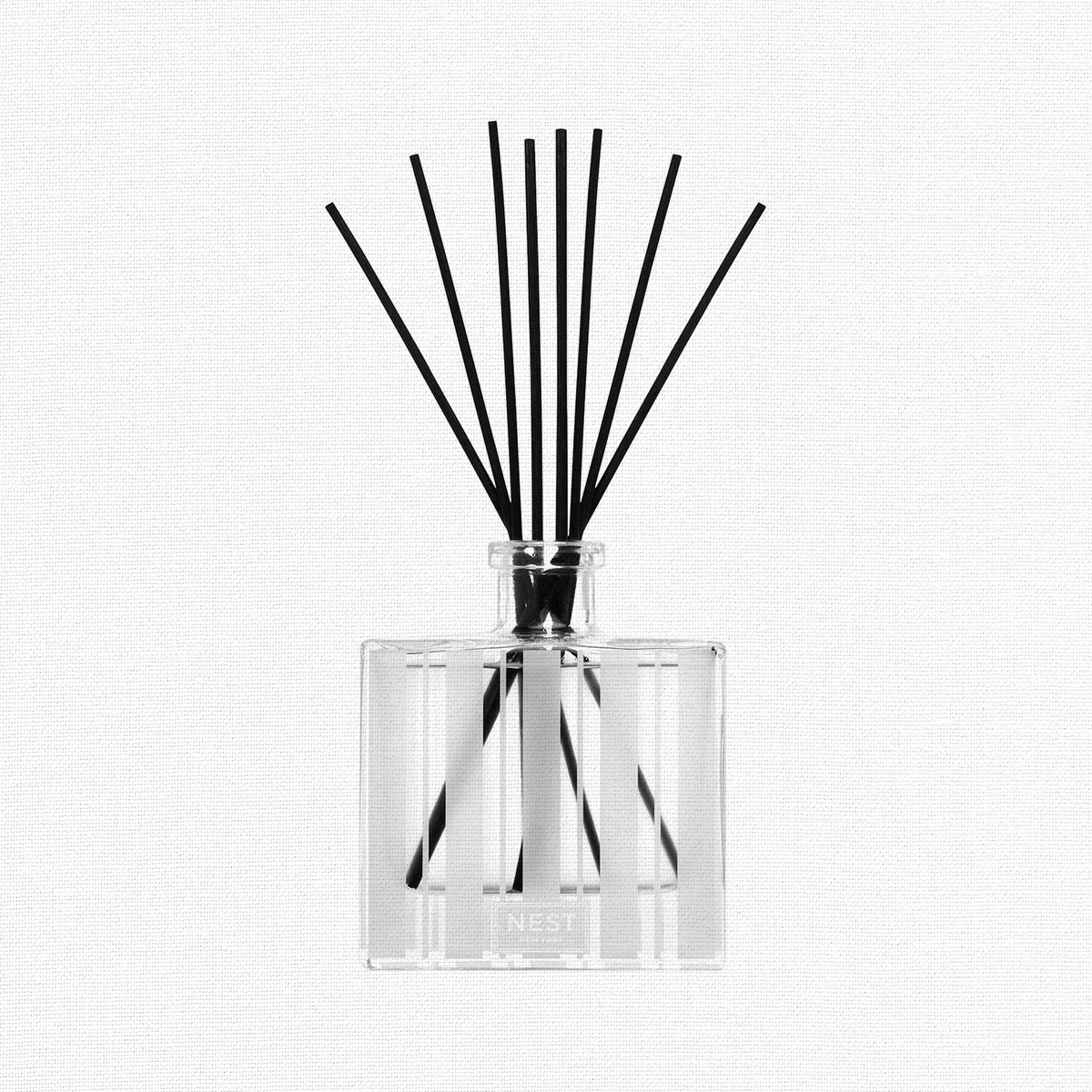 10 Best Reed Diffusers Fashion People Use in Their Spaces | Who What Wear