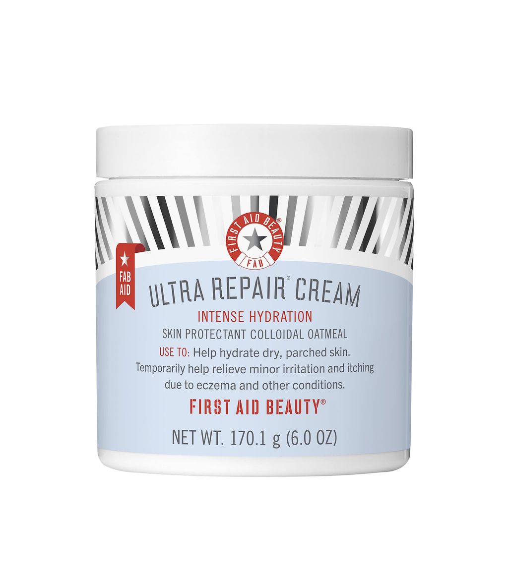 Retin-A for Anti-Aging: Derms Explain How It Works | Who What Wear