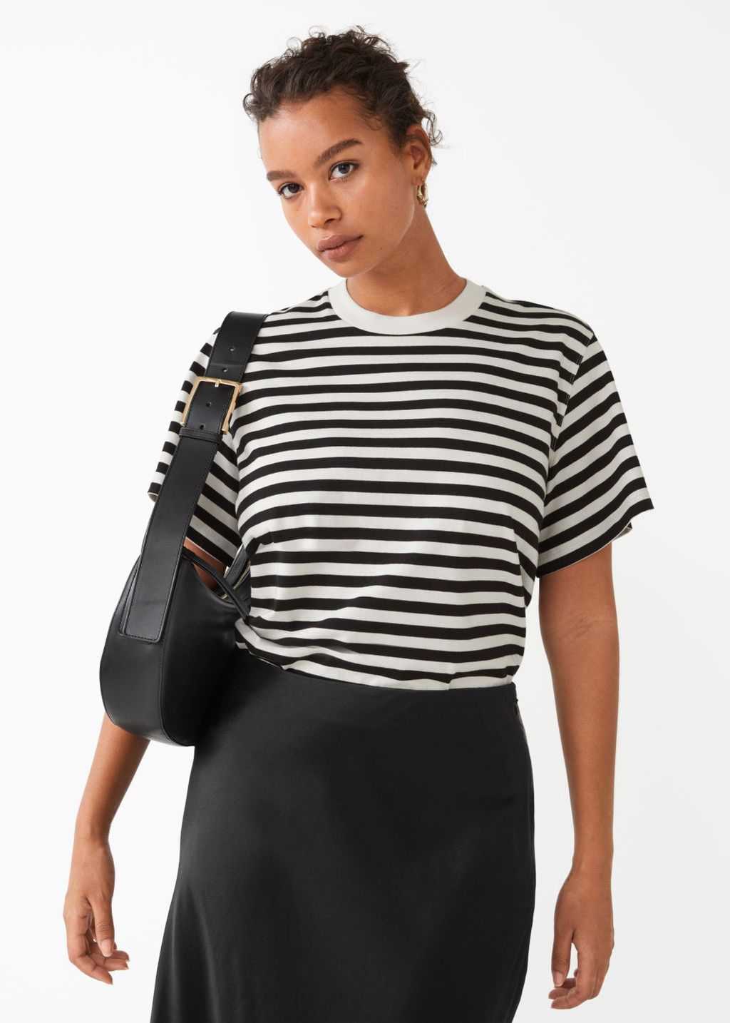 3 Outfit Formulas French Women Use to Style These Basics | Who What Wear