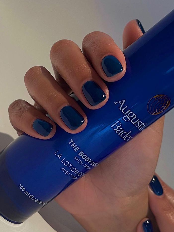 11 Winter Nail Colors That Always Look So Elevated | Who What Wear