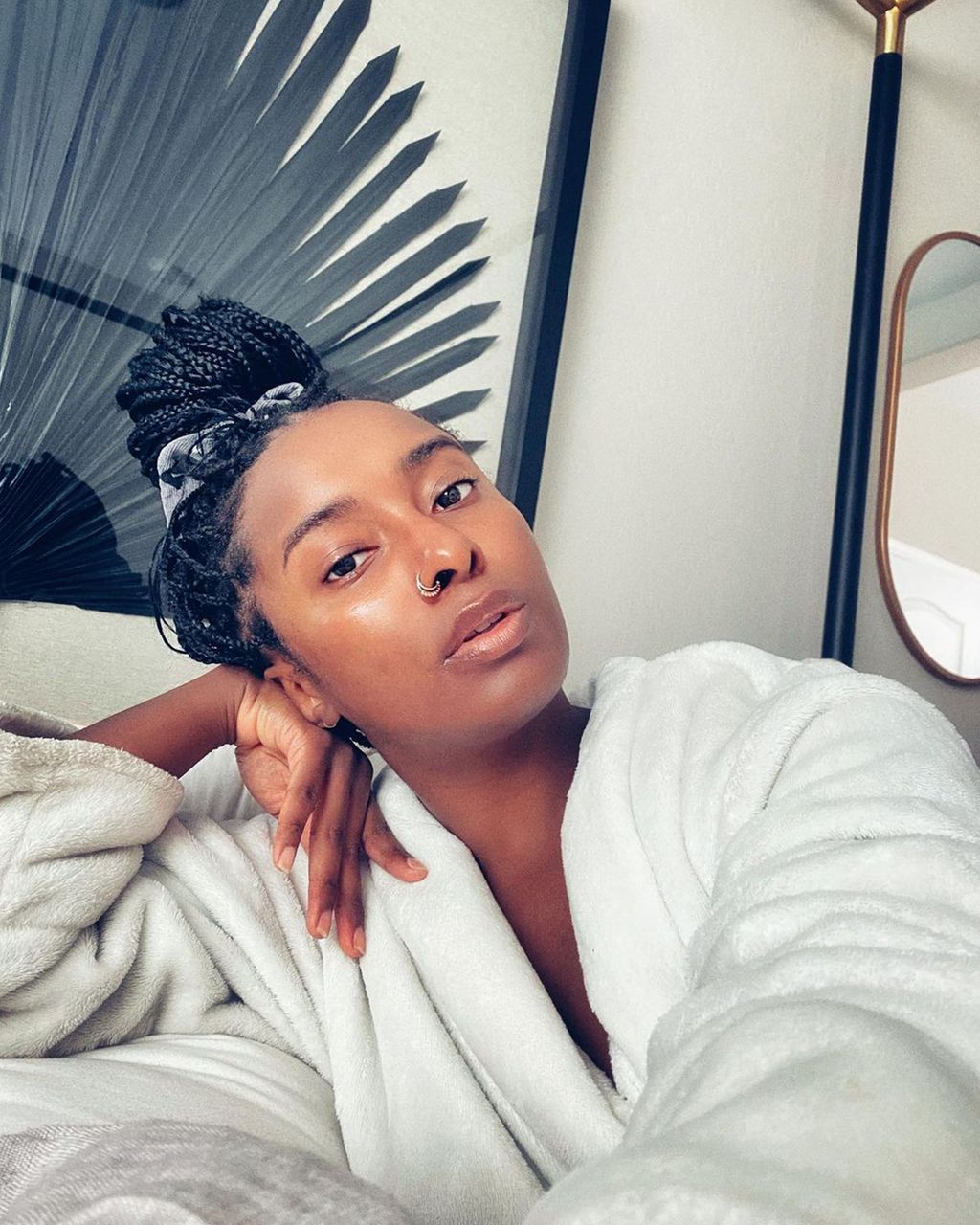 At-Home Dermaplaning: A Step-by-Step Guide | Who What Wear