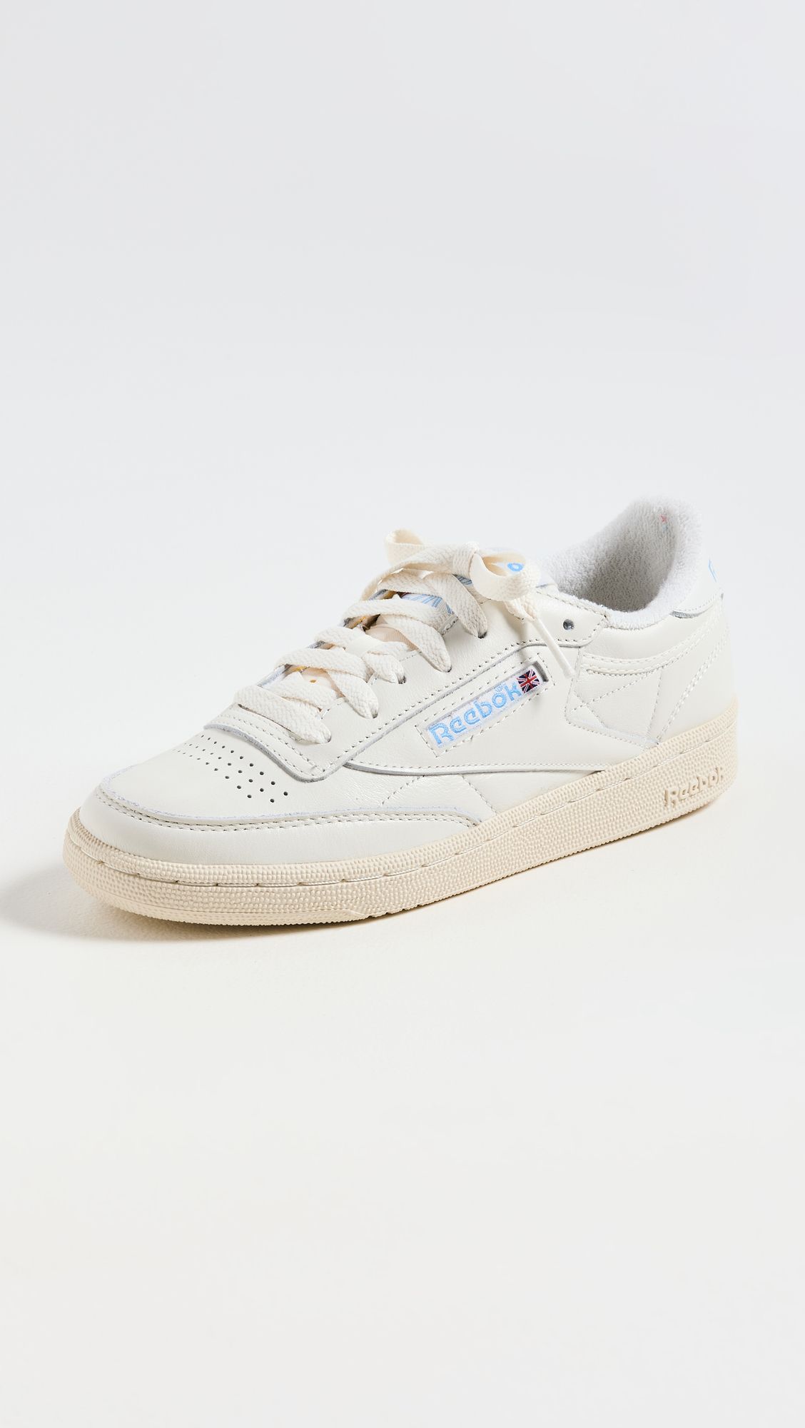 The 23 Best Retro-Inspired Sneakers to Shop Right Now | Who What Wear