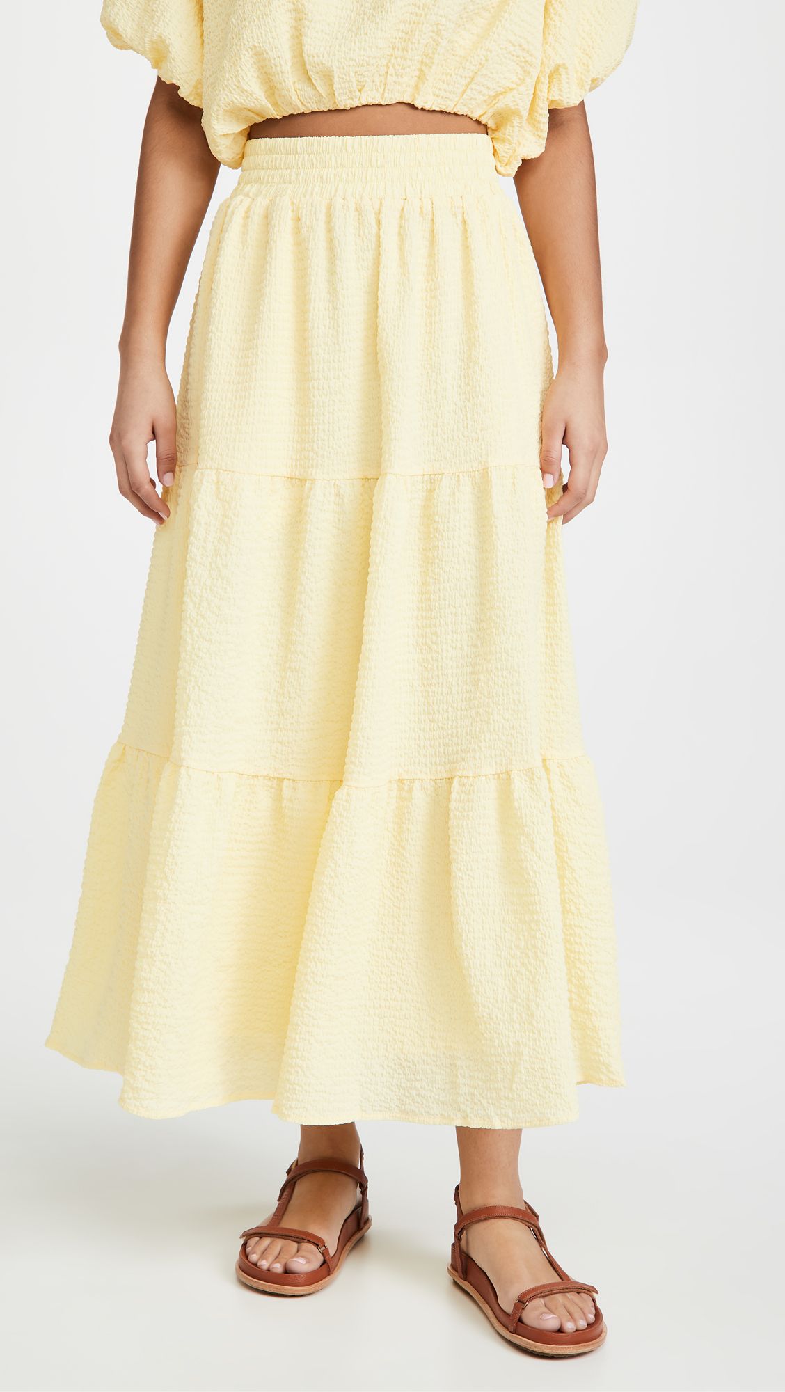 Popcorn Yellow Will Be Spring's Biggest Color Trend | Who What Wear