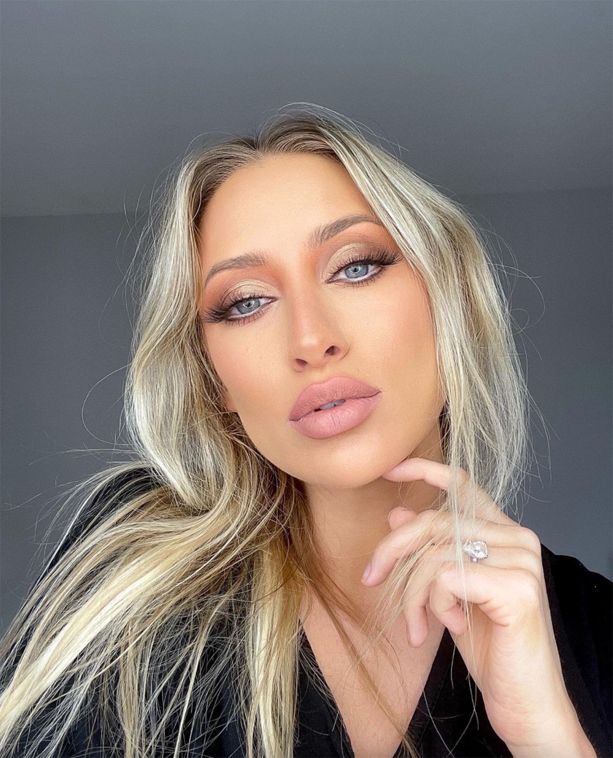 Reviewed: The 15 Best Laura Mercier Products, Hands Down | Who What Wear