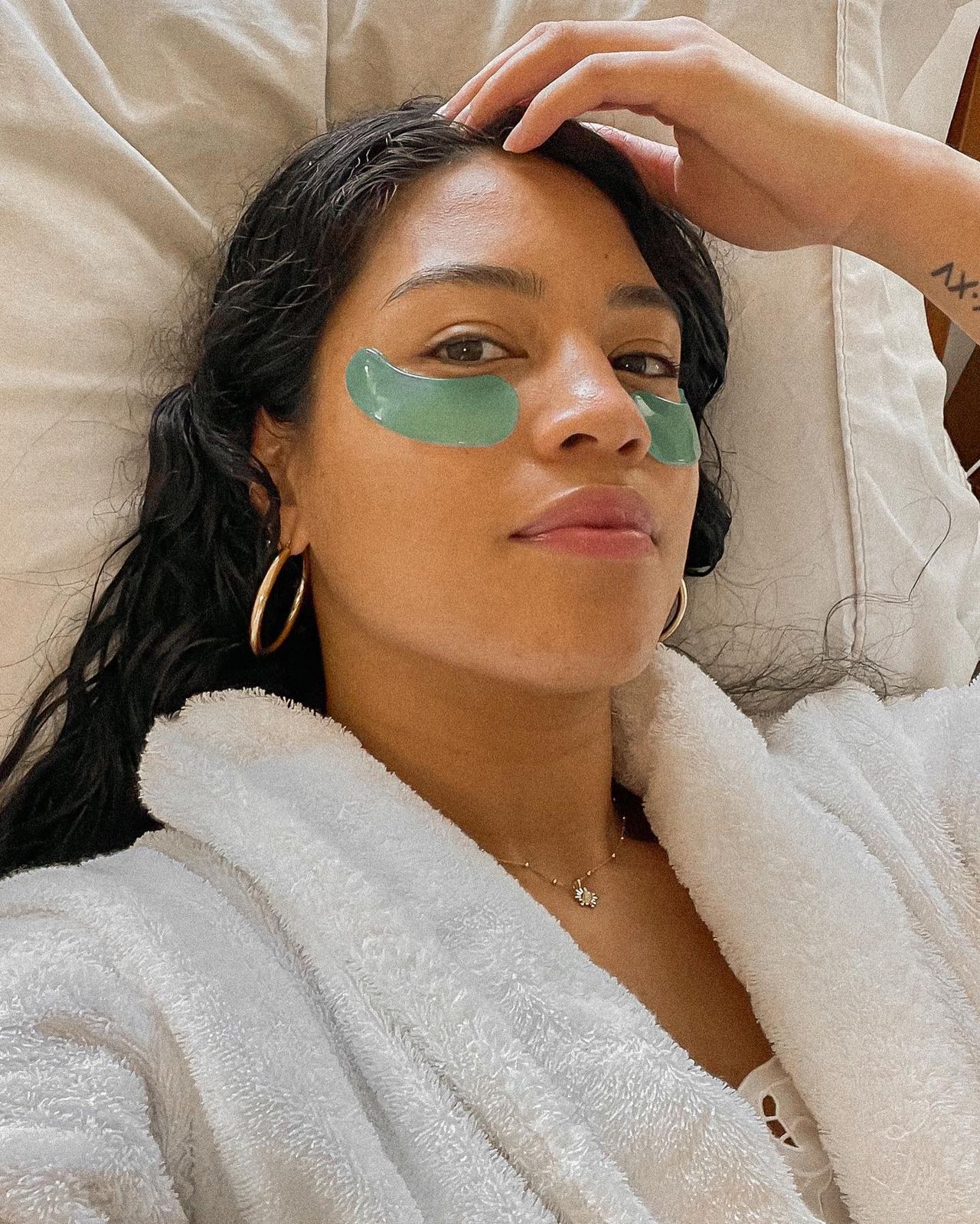 Everything to Know About Getting a Facial for the First Time | Who What ...