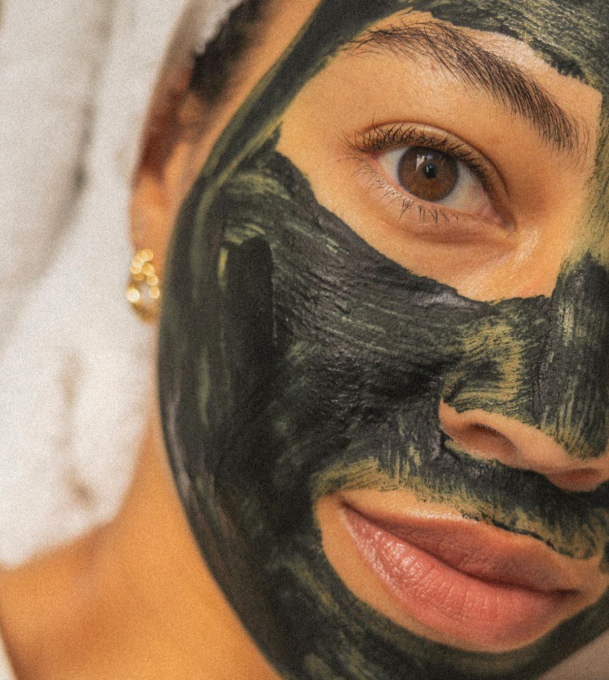 Everything to Know About Getting a Facial for the First Time | Who What ...