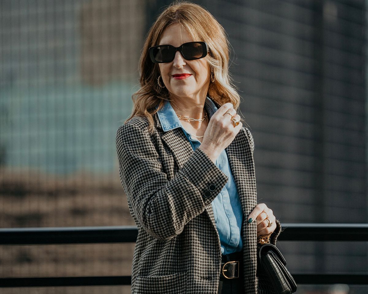 5 Outdated Clothing Items a Nordstrom Stylist Won't Wear | Who What Wear