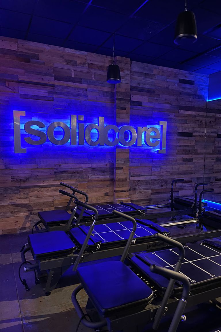 Our Review of Solidcore's Notoriously Difficult Classes | Who What Wear