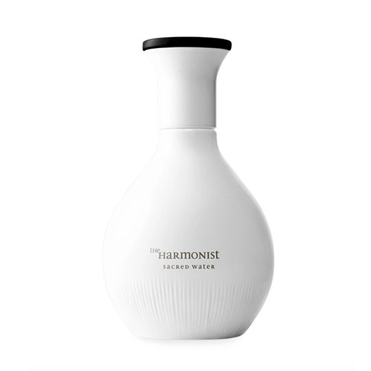 The 20 Best Clean-, Fresh-Smelling Perfumes Editors Love | Who What Wear