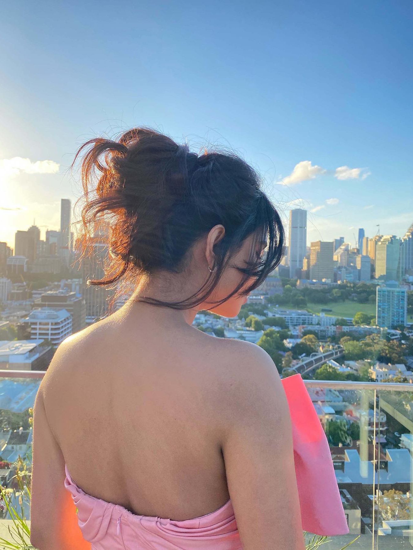 11 Best Setting Sprays for Hair, Hands Down | Who What Wear