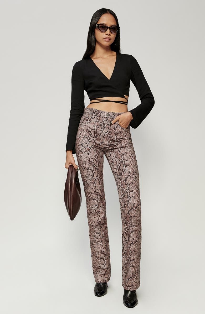 Jennifer Lopez Is Bringing Back the Snakeskin Trend in 2022 | Who What Wear