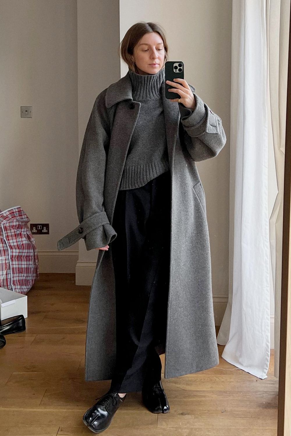 Raey Is Every Fashion Person's Go-To Brand for Luxe Basics | Who What Wear