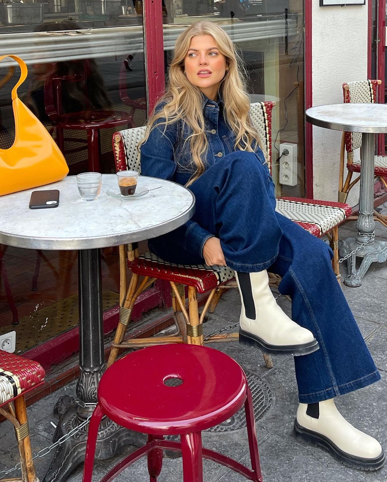 6 Items the French Fashion Set Loves and What They Avoid | Who What Wear