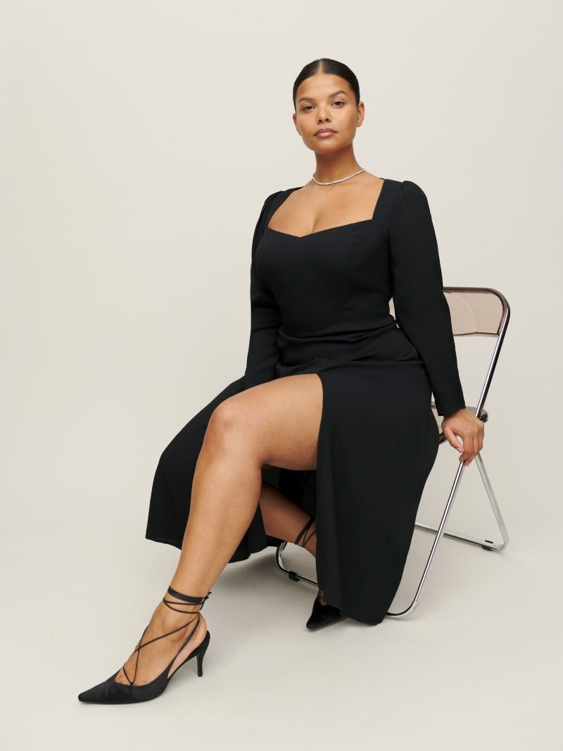 6 Items the French Fashion Set Loves and What They Avoid | Who What Wear