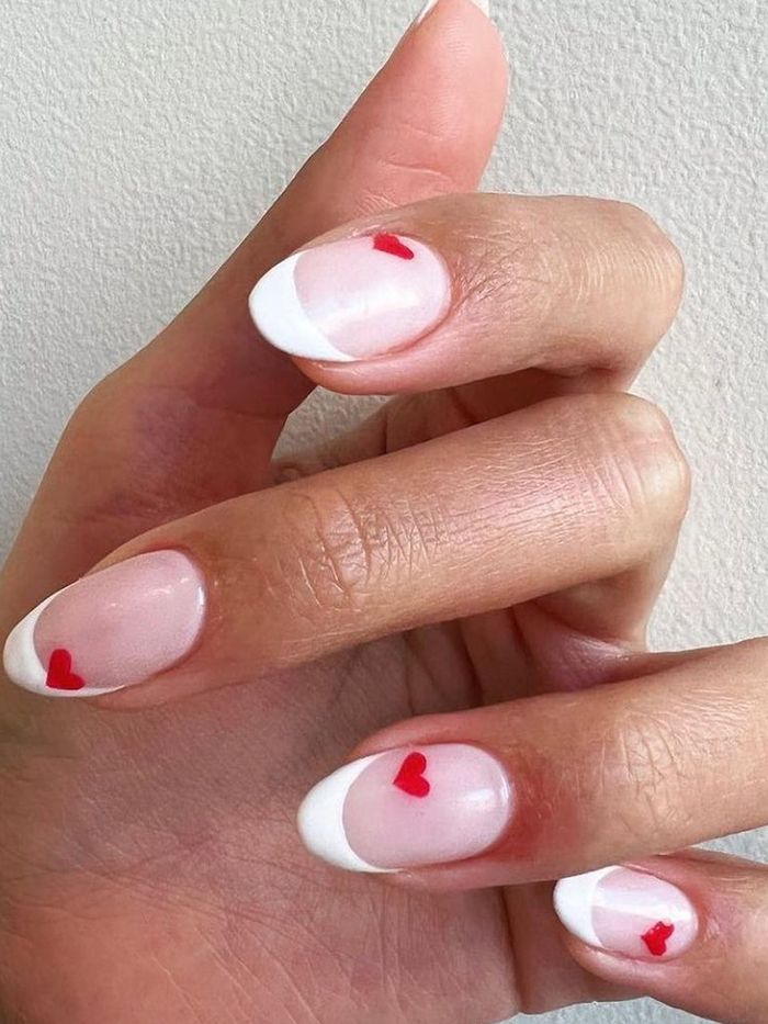 9 Delicate Nail Designs We Want on Our Nails Right Now | Who What Wear