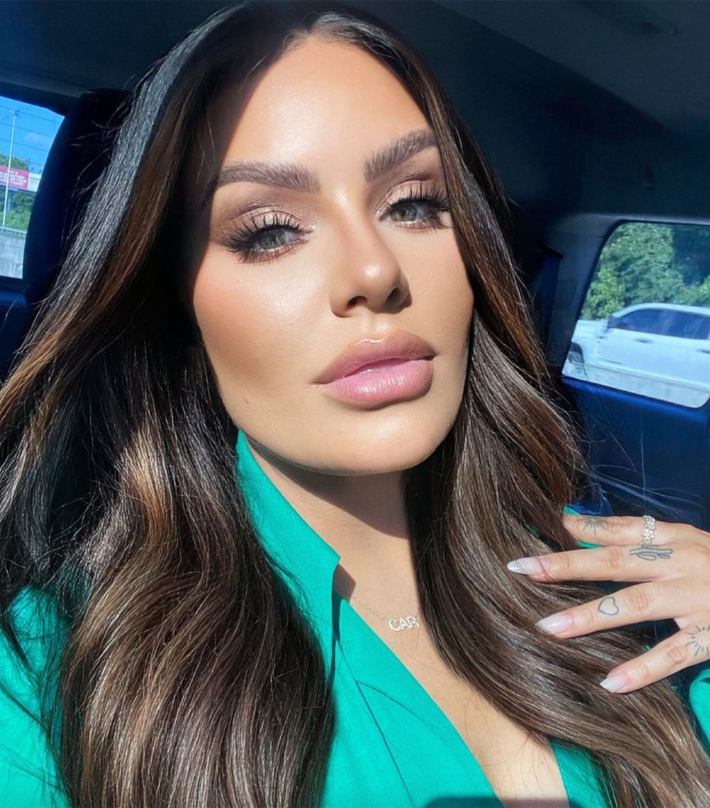 The 15 Best Single Eye Shadows, Hands-Down | Who What Wear