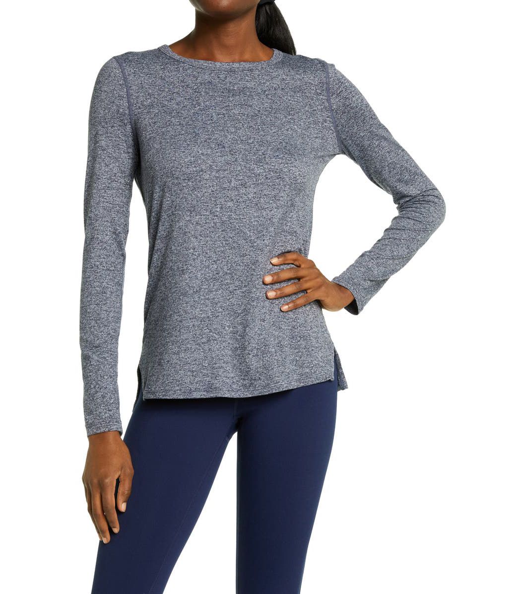 The 20 Best Long-Sleeve Workout Tops for Women, Period | Who What Wear