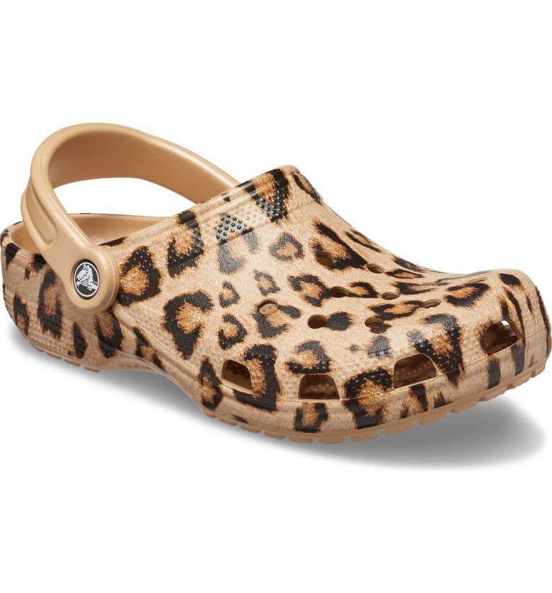 Bella Hadid Just Brought Leopard-Print Shoes Back | Who What Wear