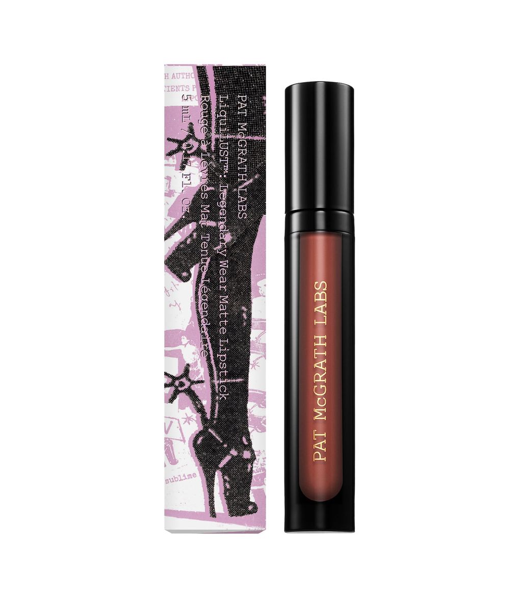 15 Best Kiss-Proof Lipsticks That Can Withstand Anything | Who What Wear