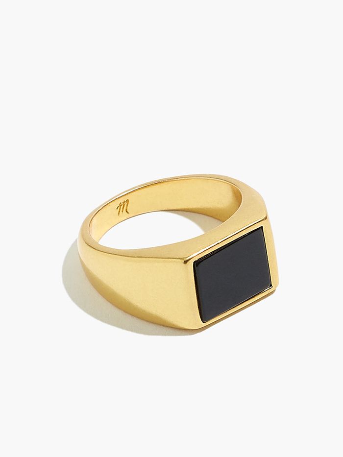 7 Jewelry Trends That Will Rule 2022 | Who What Wear