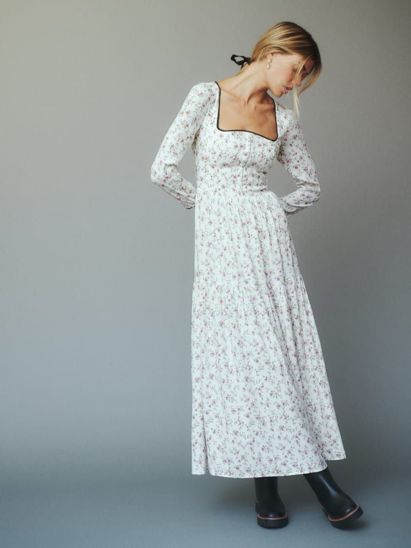 15 Cottagecore Outfits That Define What the Aesthetic Is | Who What Wear