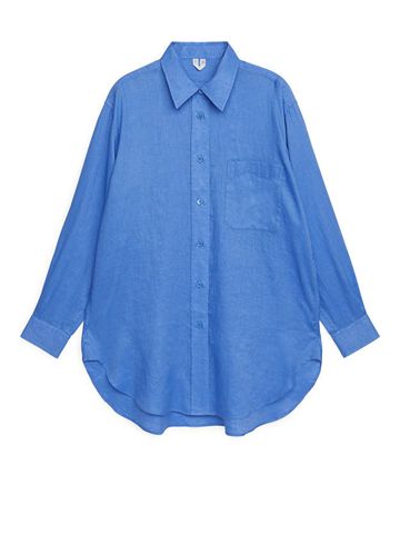 10 Bright-Shirt Outfits You'll Immediately Want to Wear | Who What Wear
