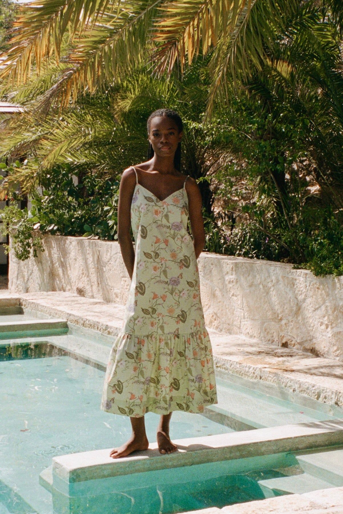 The 26 Sleeveless Midi Dresses to Shop Ahead of Summer | Who What Wear