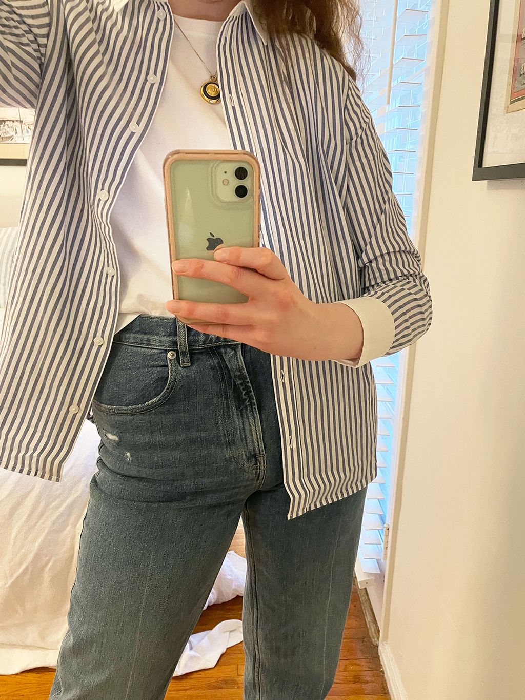 The Best Everlane Pieces to Wear With Jeans, Hands Down | Who What Wear